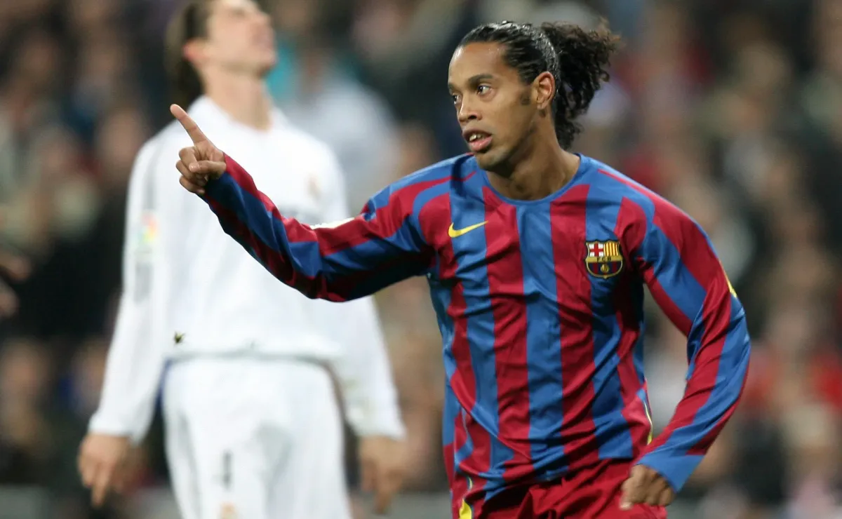 Ronaldinho $10 Back