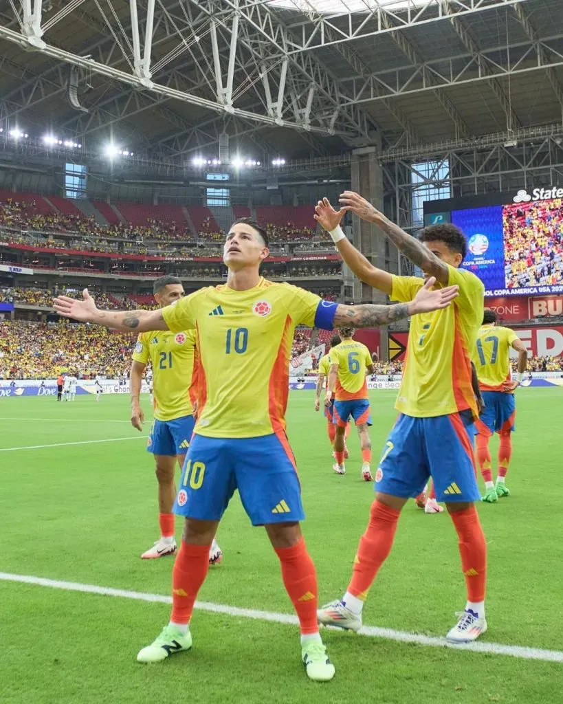 El gesto de Luis Díaz con James Rodríguez en la goleada de Colombia a ...