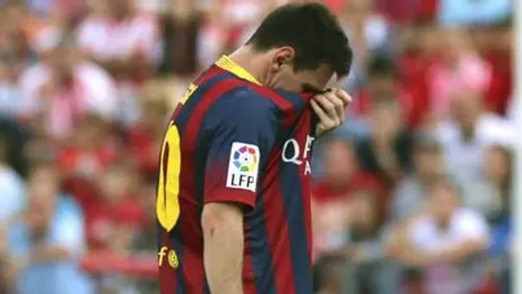 Barcelona's Leo Messi Out for 2-3 Weeks With Hamstring Injury - World ...