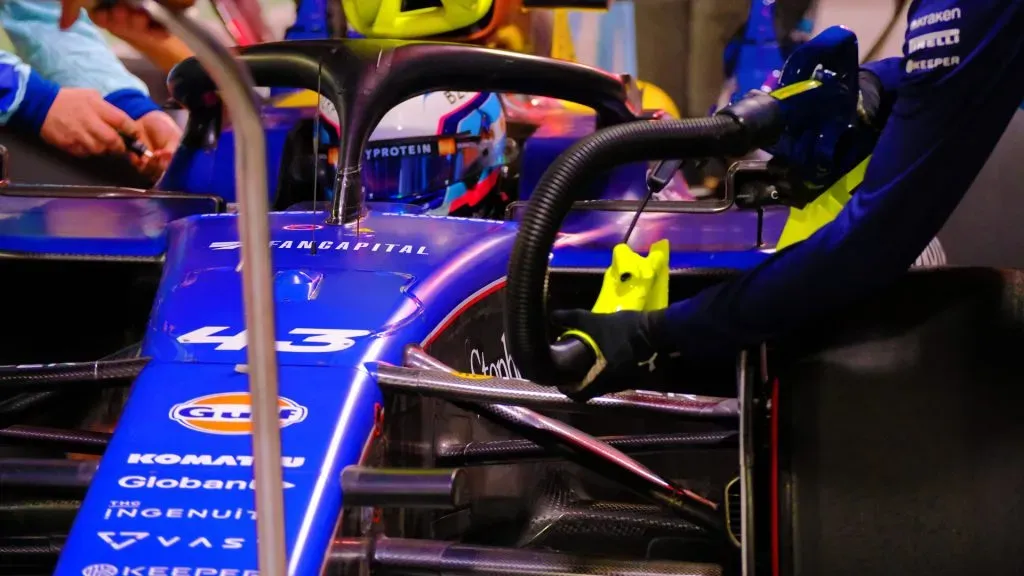 Por qué Franco Colapinto y Checo Pérez largan desde boxes la carrera sprint de la F1 en Qatar ...