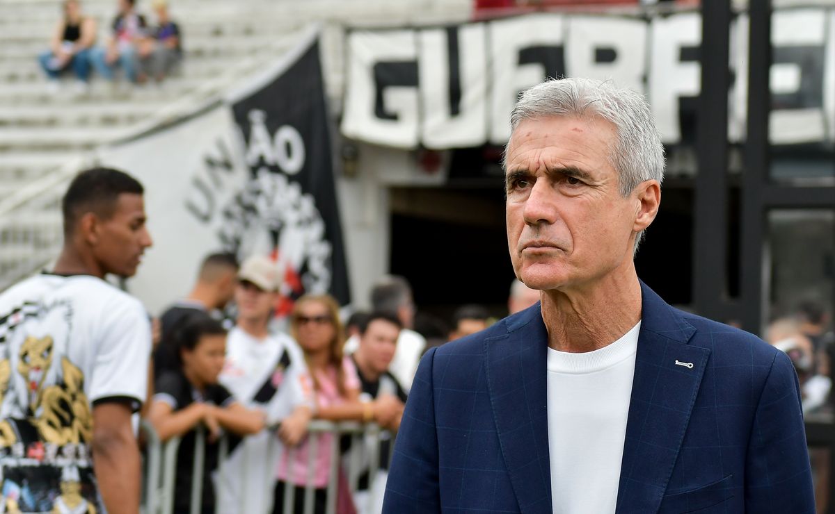 “Não há respeito”; Luís Castro adotará estratégia após demonstrar ...