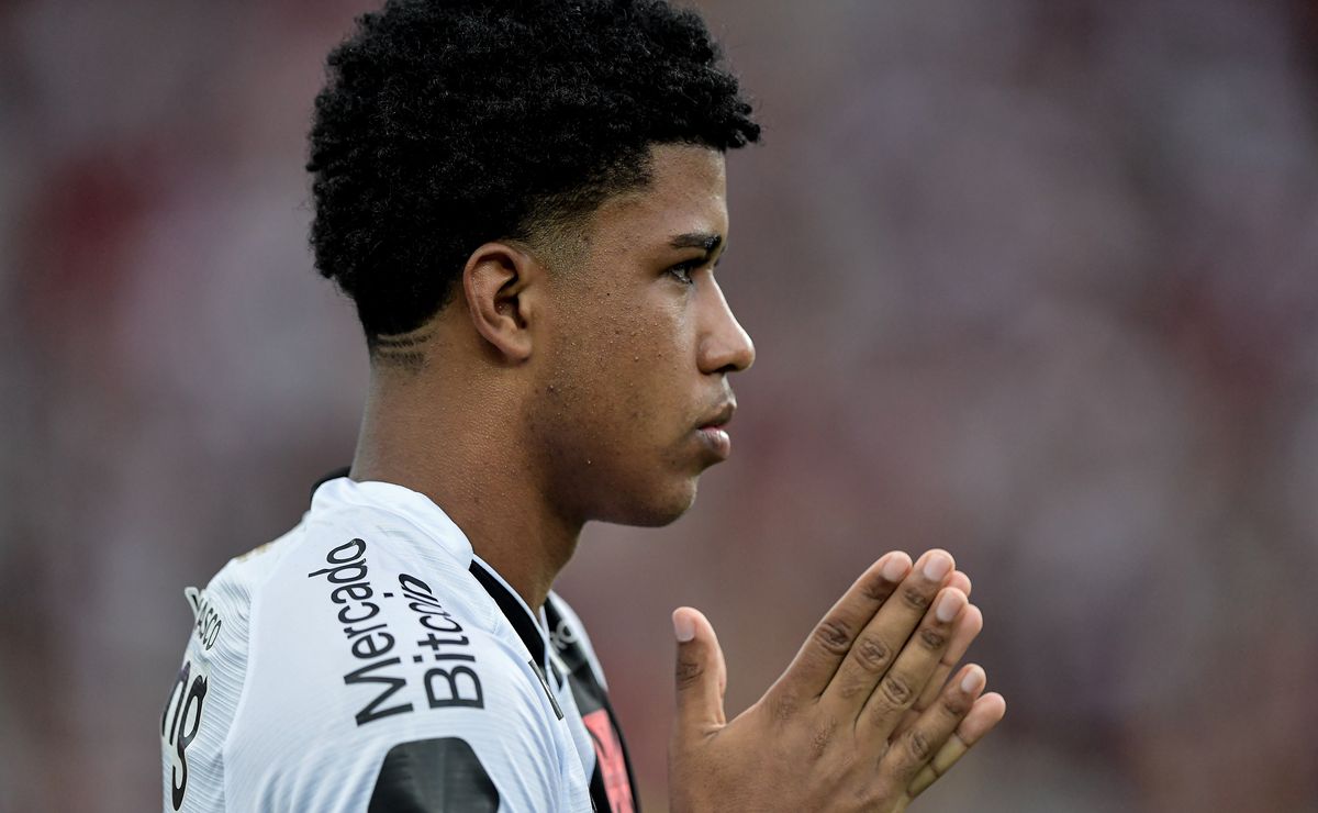 "Andrey Santos de exemplo"; Vasco age e fisga % para blindar xodó de ...