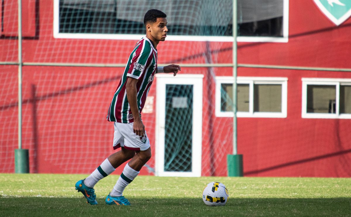 "Para falar a verdade..."; Alexsander fala sobre seu momento no ...