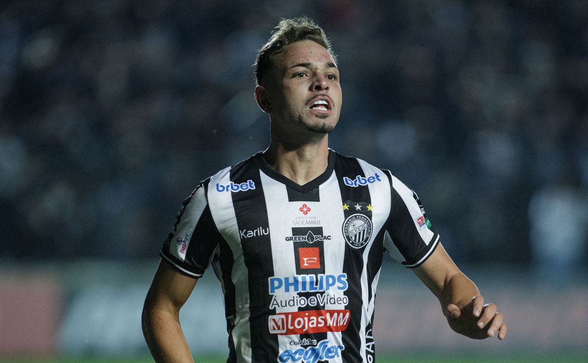 Athletico-PR surpreende e rescinde contrato com o meia Dudu Scheit