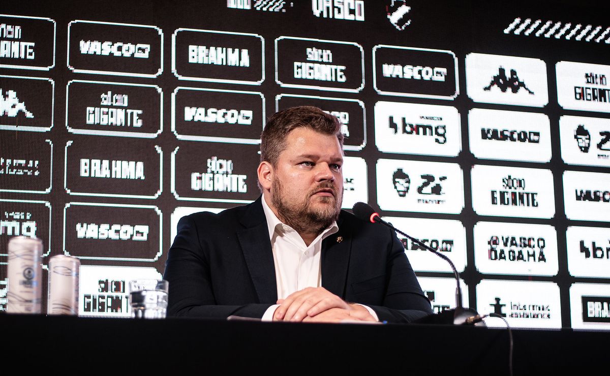 Lúcio Barbosa explica demissão de Alexandre Mattos do Vasco: “Houve uma ...