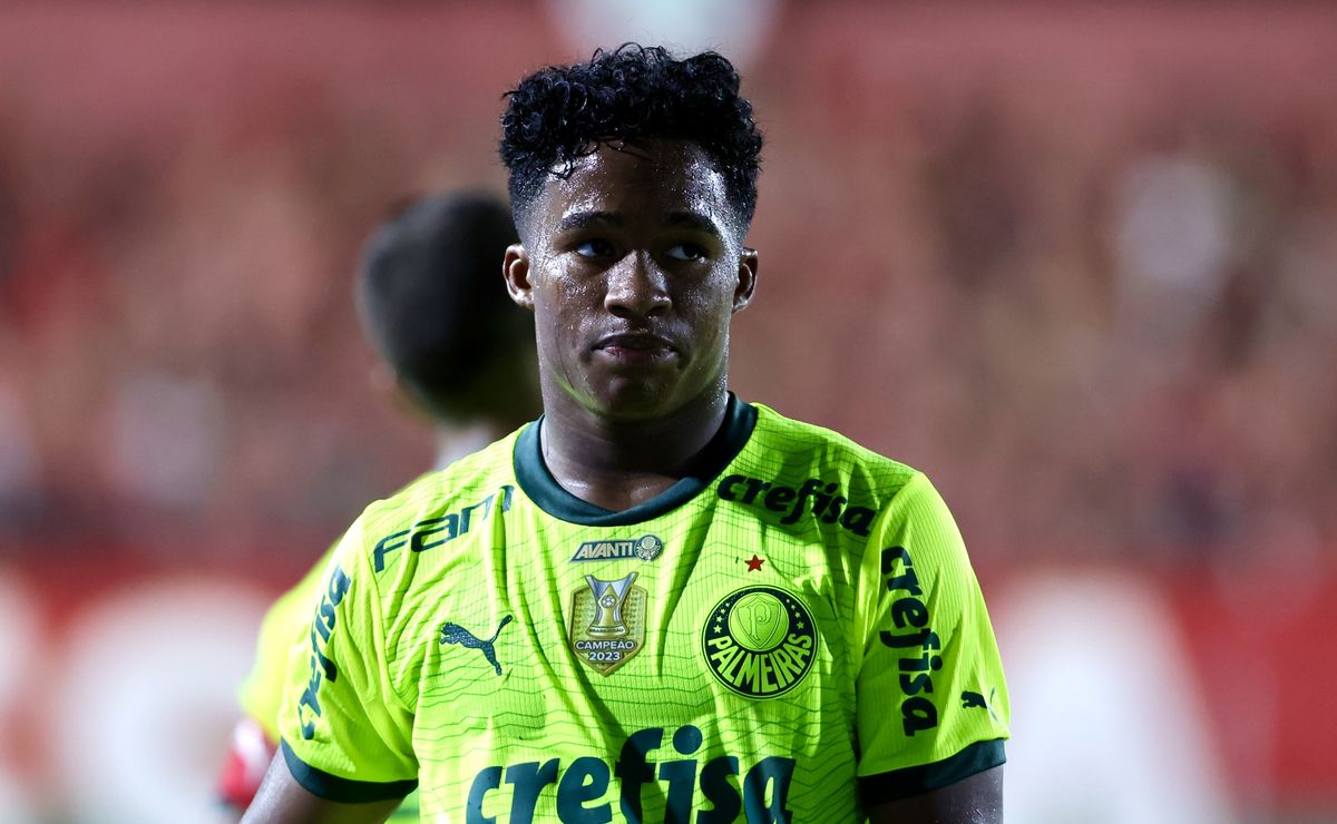 Endrick retorna ao Palmeiras após passagem pela Seleção e vive ...