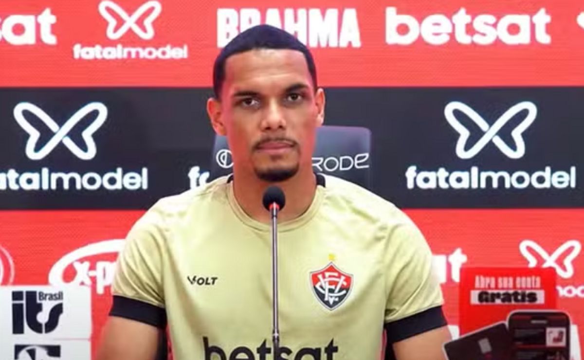 Neris nega abalo após derrota do Vitória no clássico