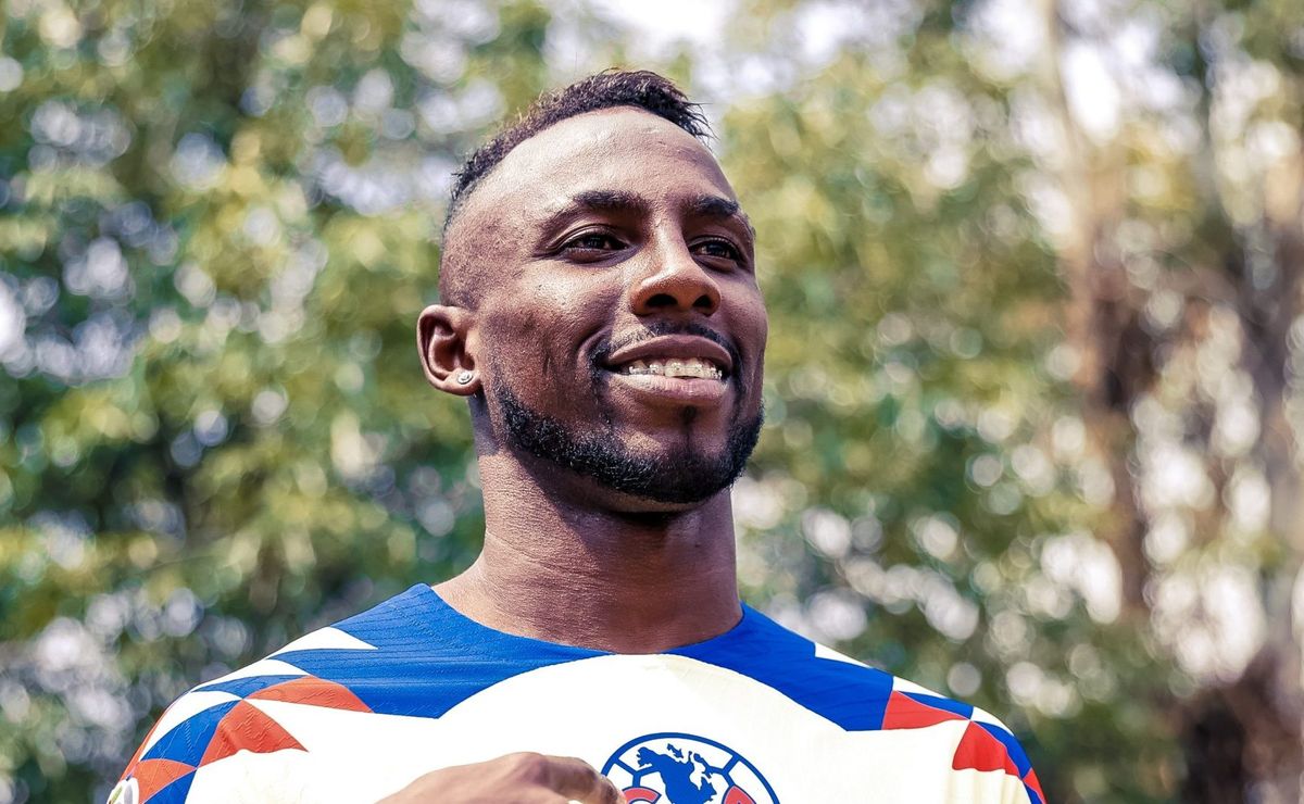 Club América: Julián Quiñones fue elogiado por una figura internacional ...