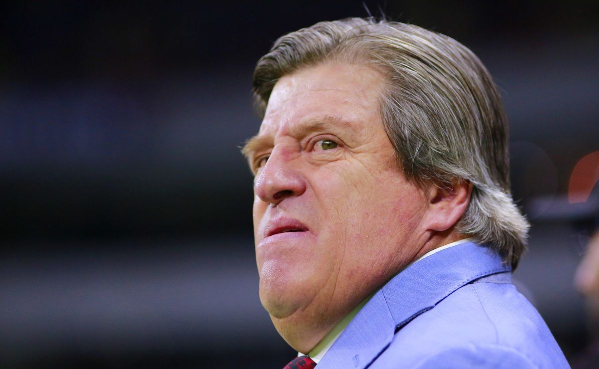 Miguel Herrera explota contra el América y el arbitraje - Aguilas ...