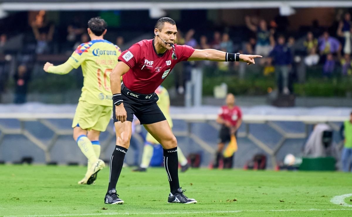 Confirman que era penal para América vs. Cruz Azul - Aguilas Monumental
