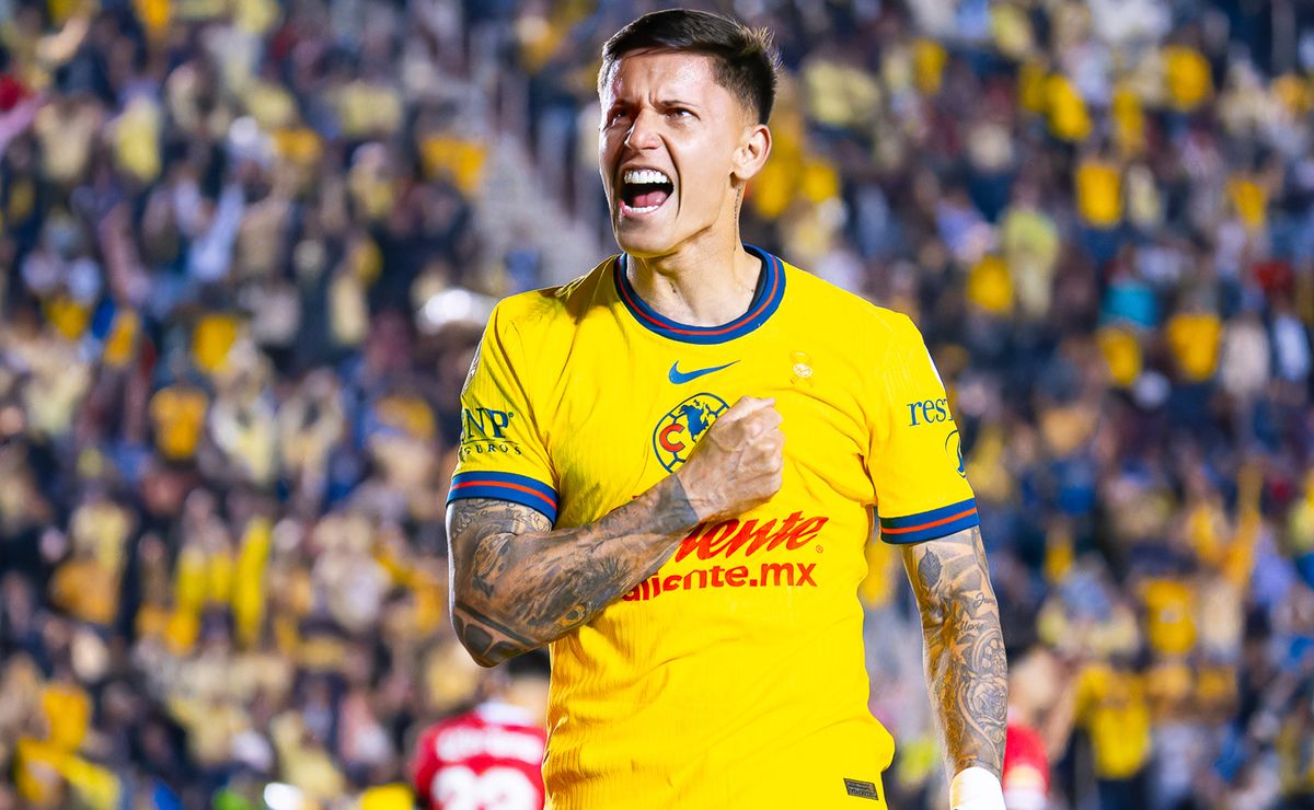 Brian Rodríguez sorprende con impresionante tatuaje del tricampeonato
