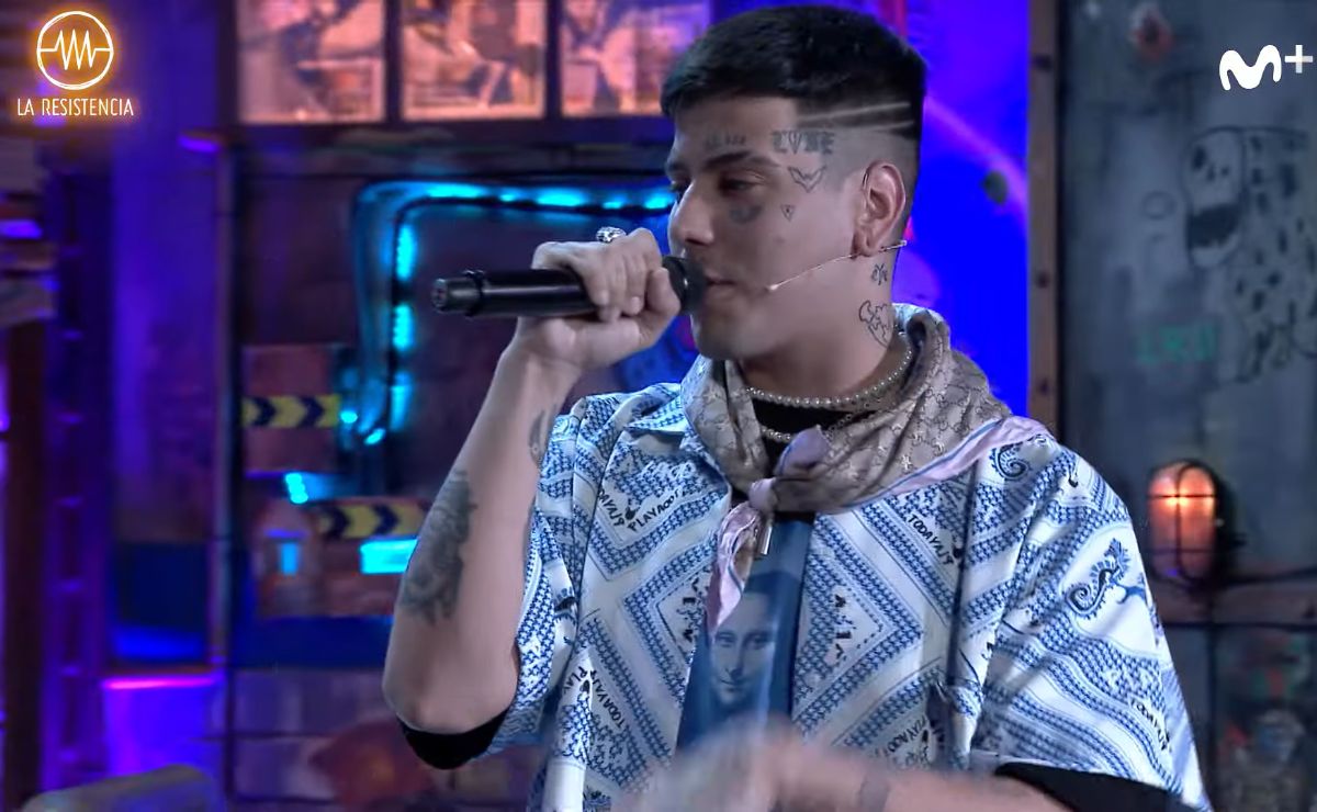 Duki tomó el micrófono e improvisó un free en La Resistencia - Bolavip ...