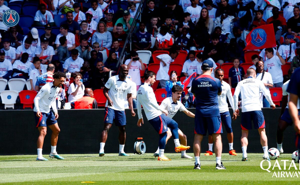 VIDEO | En pleno escándalo, el nuevo canto de los hinchas del PSG para Messi - Bolavip Argentina