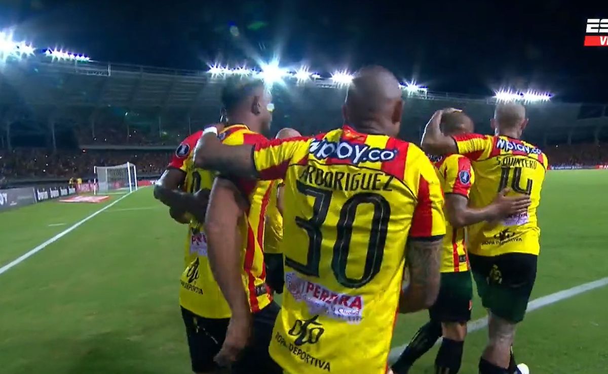 VIDEO | Boca se durmió y lo pagó muy caro: Arley Rodríguez le dio el ...