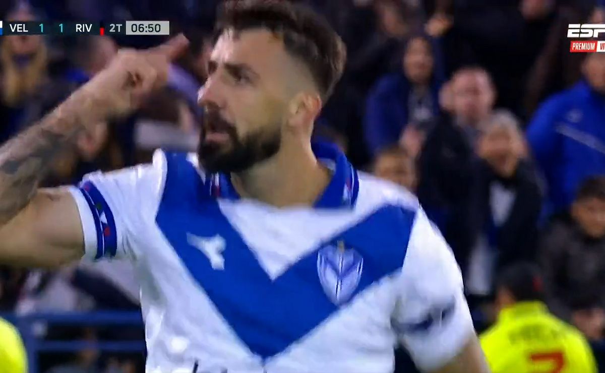 VIDEO | Pratto le metió un golazo a River y lo celebró con bronca de ...