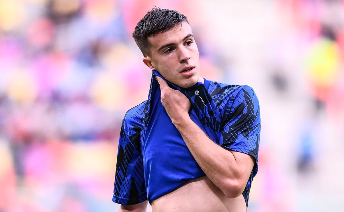 ¿Máximo Perrone es campeón de la Champions League 2023 con Manchester ...