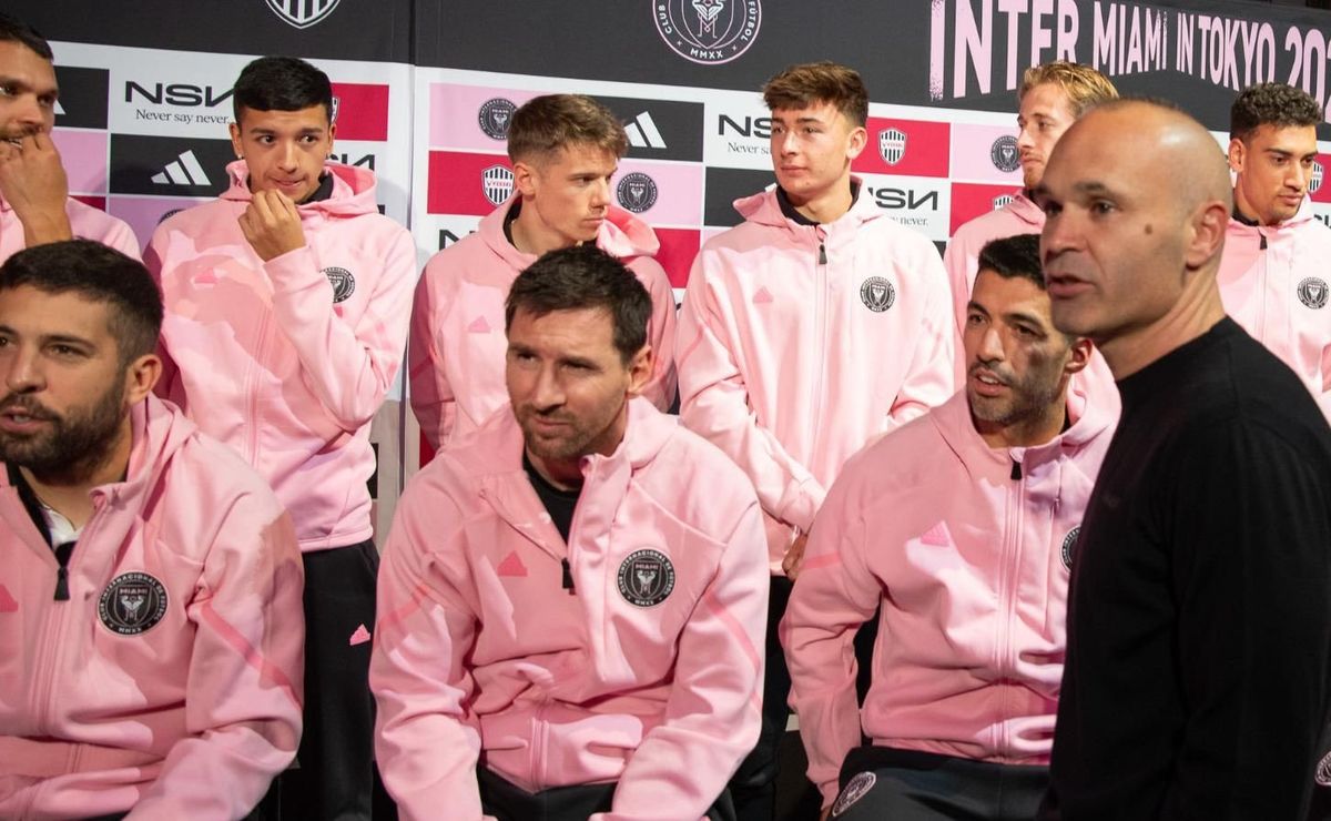 Iniesta y Messi, juntos: la foto y el mensaje del crack español ...