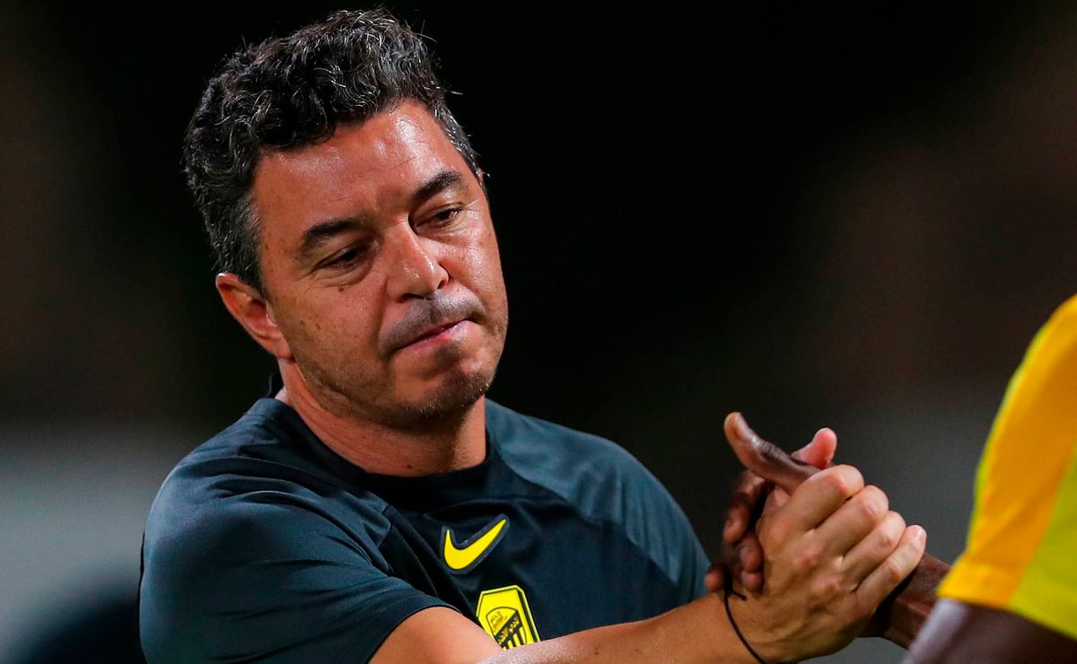 La burla de los hinchas de Boca a Marcelo Gallardo tras la eliminación ...