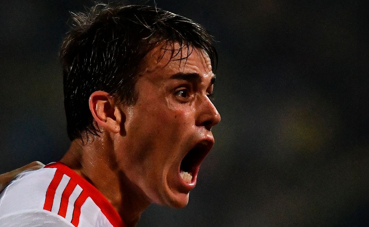 La explicación de Nicolás Fonseca: por qué pateó de tan lejos y la ...