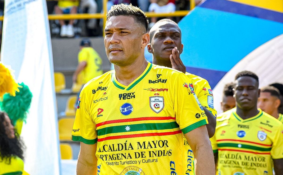 El gesto de Teo Gutiérrez cuando le acercaron una camiseta de River ...