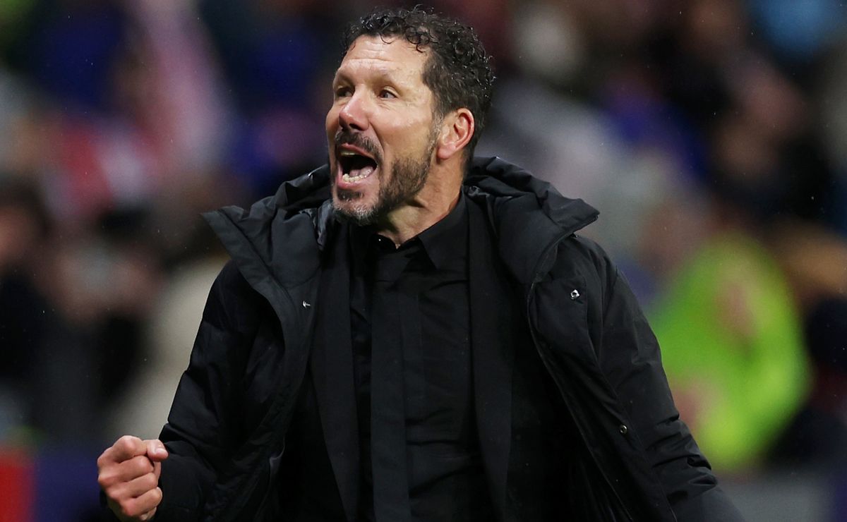 Diego Simeone puso a Julián Álvarez a la altura de Luis Suárez y David ...