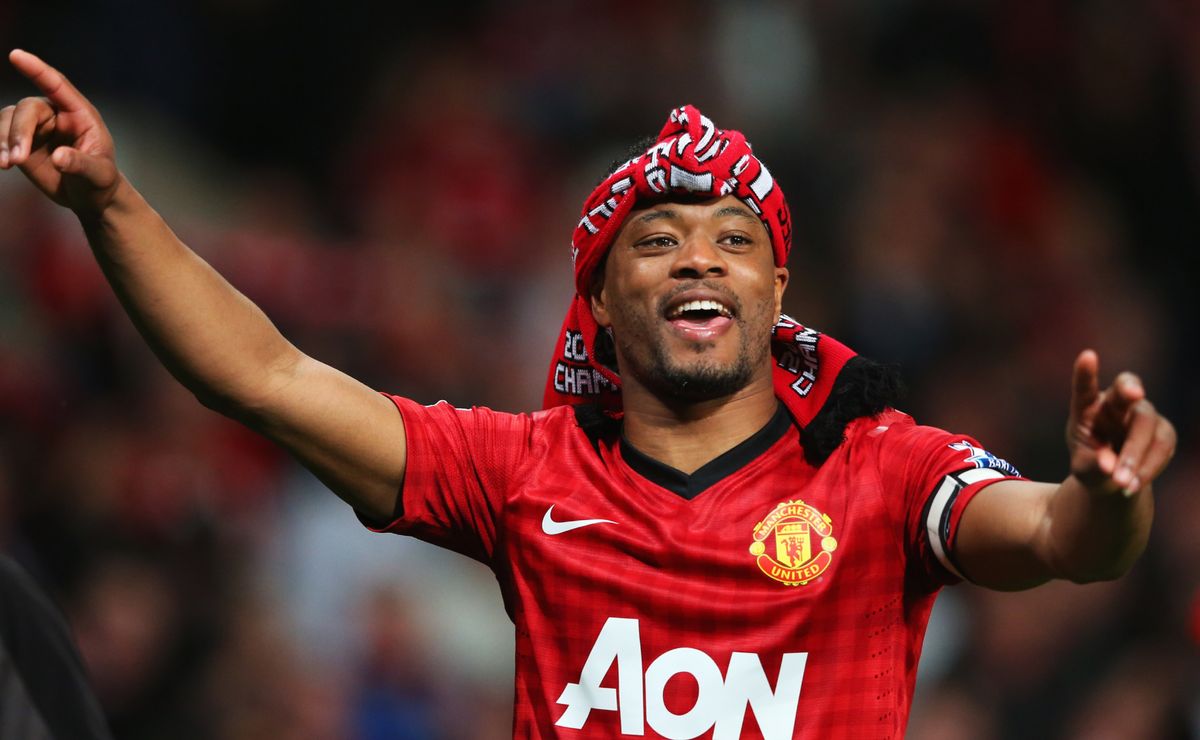 Patrice Evra debutará en MMA y pidió pelear contra Luis Suárez: "Puede ...