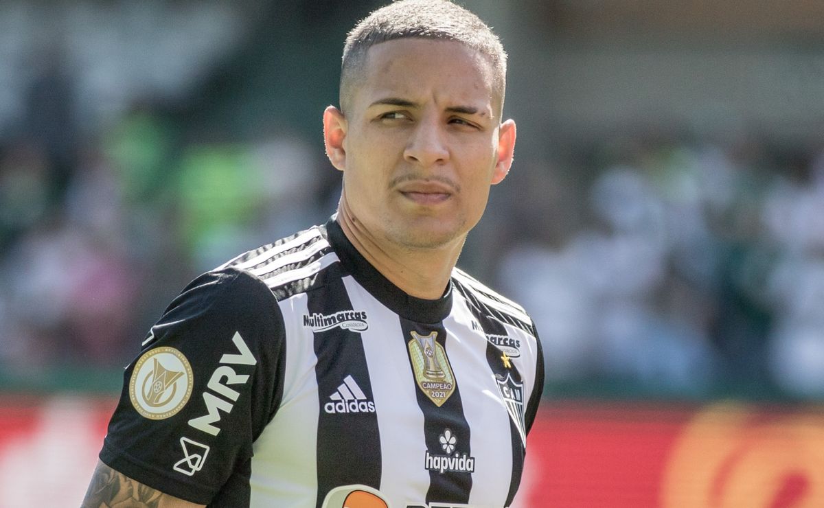 Ele ficou irritado e revelou tudo ao vivo: Arana não quer nem saber e ...