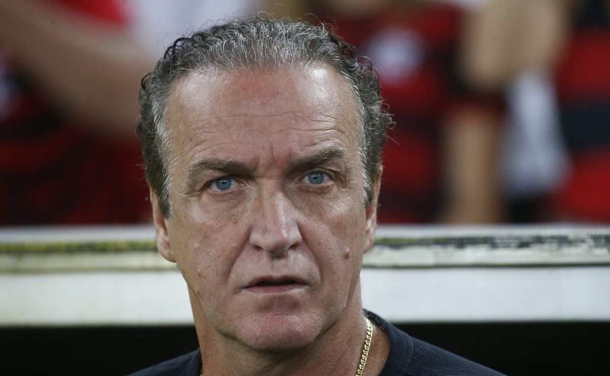 Ele está de volta, confirmado agora e pegou todos de surpresa: Atacante ...