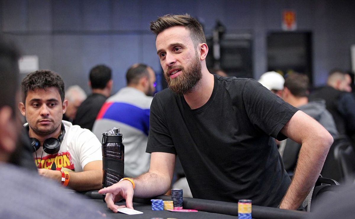 EXCLUSIVO! Dan Almeida é um dos técnicos no Brasileirão de poker por ...