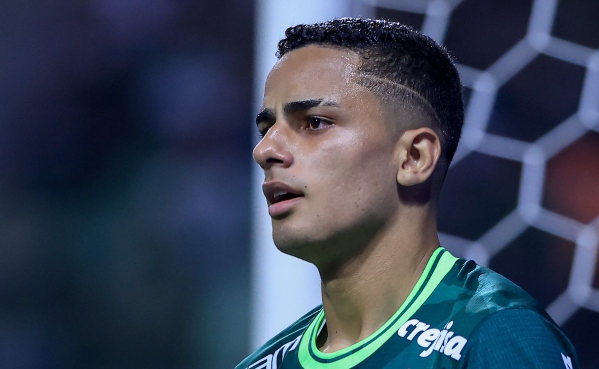 Giovani, ex-Palmeiras, vive momento complicado no Catar e está fora do ...