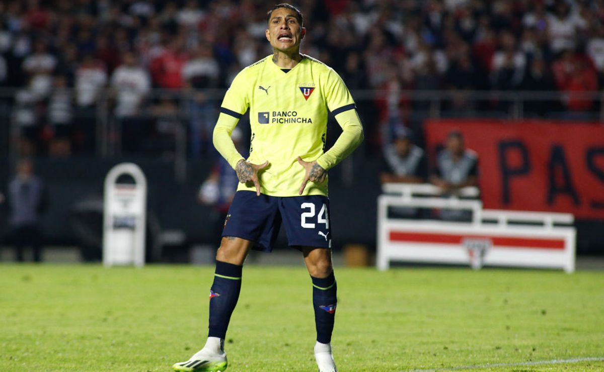 Guerrero 'tira onda' no Morumbi, relembra história no Corinthians e ...