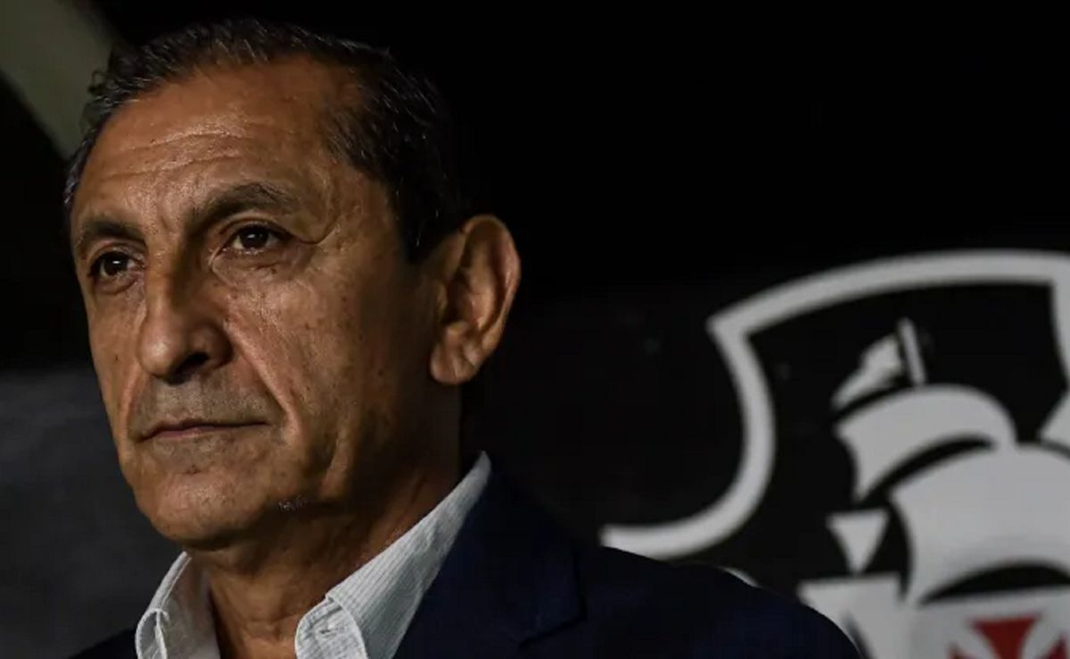 O Ramón Díaz PEDIU e o Jorge Salgado APROVOU: Promessa da base do Vasco ...