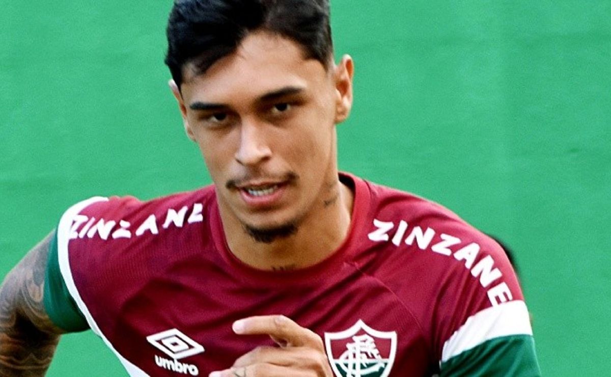 Vitor Mendes agradece ao Fluminense e relembra gol marcado na Copa ...