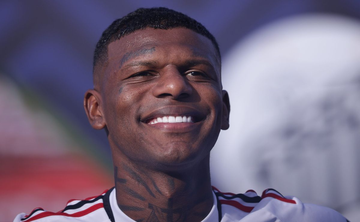 Com Arboleda no time titular, São Paulo conta com histórico positivo no ...