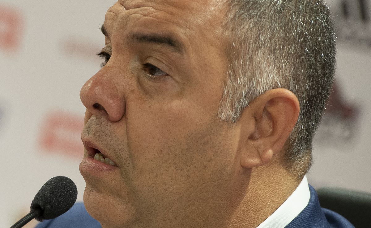 Braz decide vender jogador do Flamengo e destino pode ser a Inglaterra