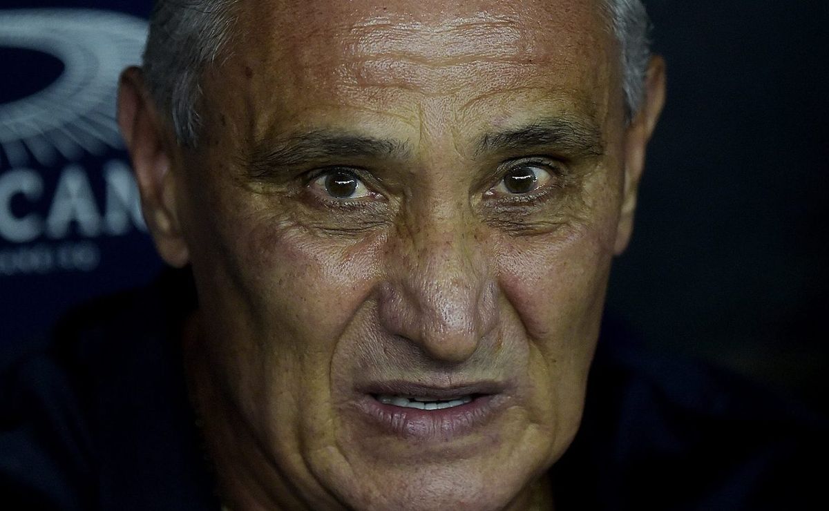 Foi titular com Tite, mas pode sair do Fla, 2 clubes acenam com proposta