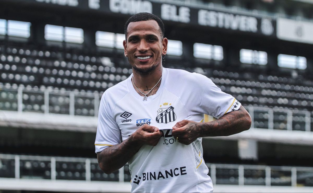 Otero revela que ligou para Rincón antes de assinar com o Santos ...