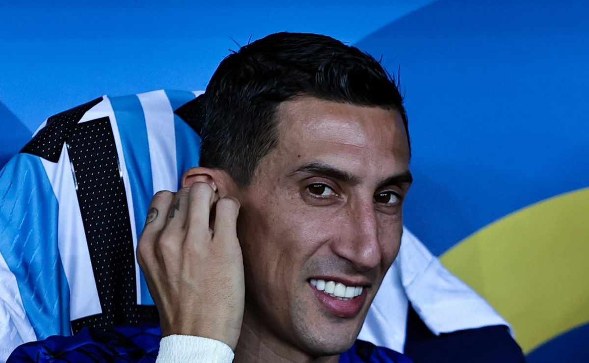 R$ 1,5 milhão/mês: James pode 'ajudar' São Paulo por Di María