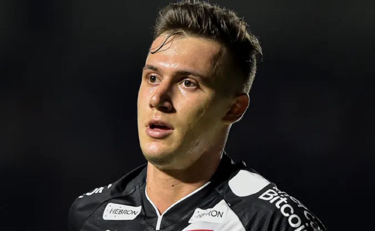 Análise: Lucas Piton se revela como um dos destaques do Vasco e pode ...