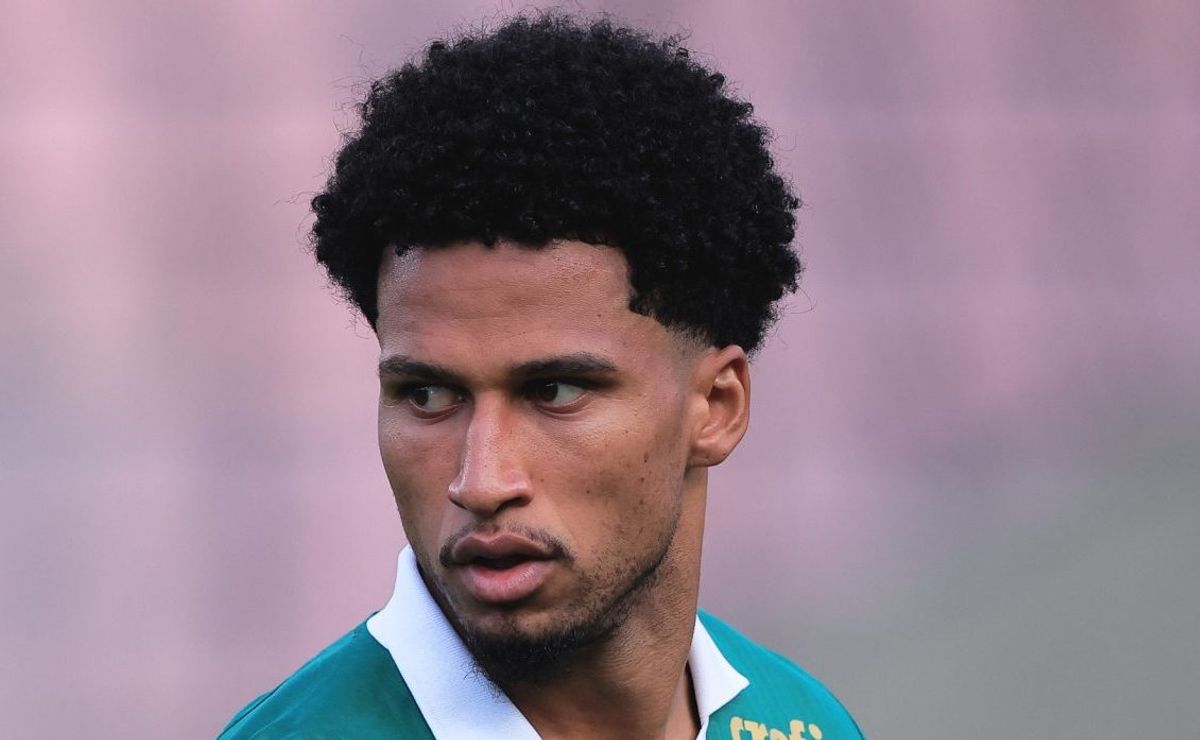 Oficial: Murilo recebe proposta da Arábia e seu futuro é decidido no ...