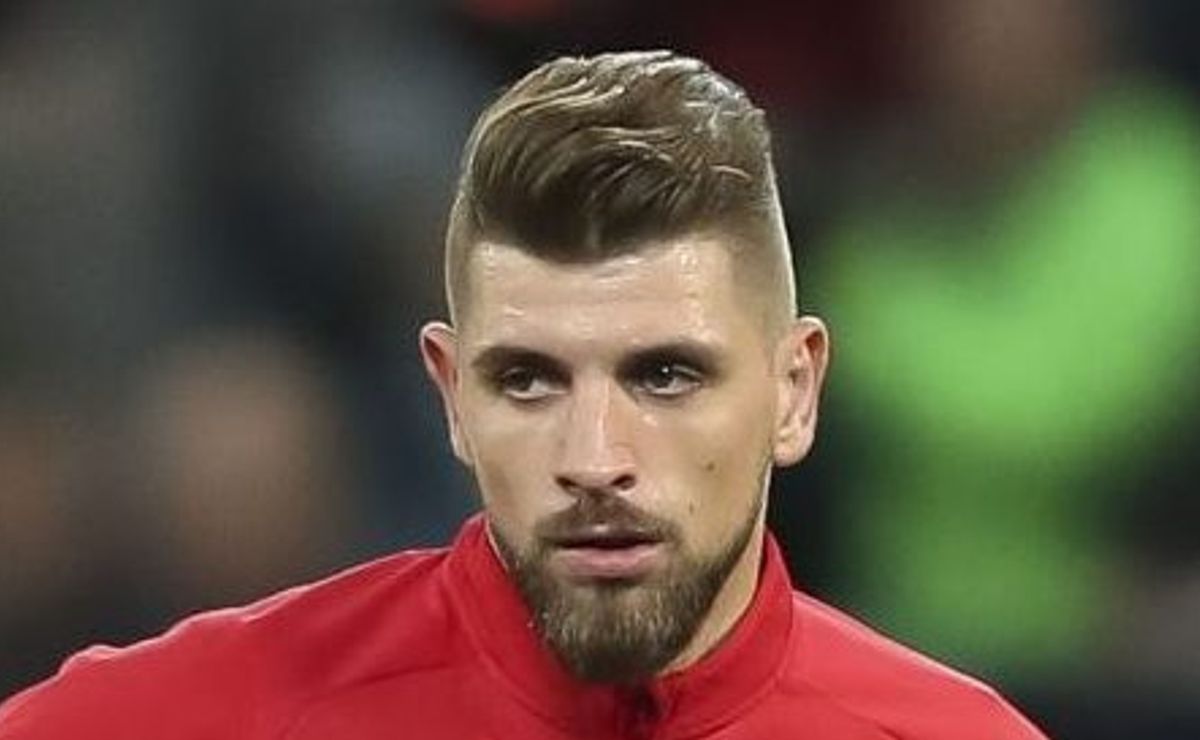 Xeka é oferecido ao Flamengo e Tite pode decidir contratação do volante ...