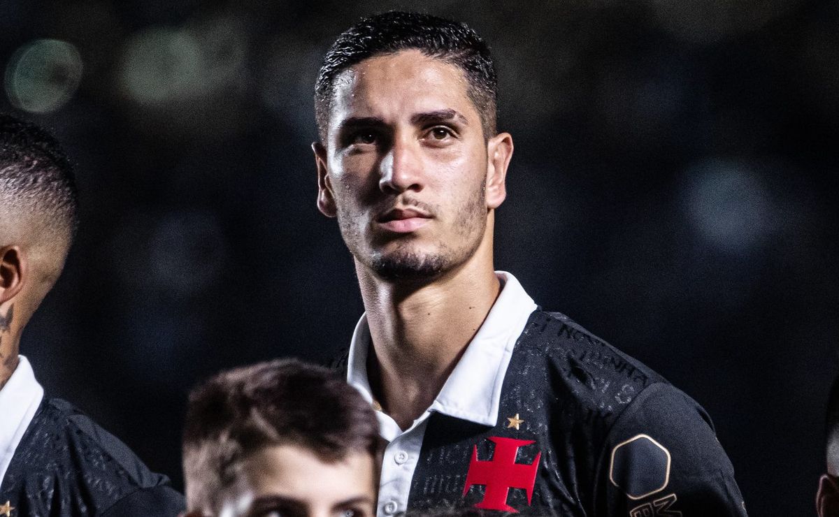 Praxedes e mais 3 devem sair do Vasco; Veja lista de dispensa