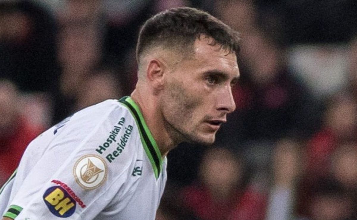 Emmanuel Martínez está bem próximo do Vasco