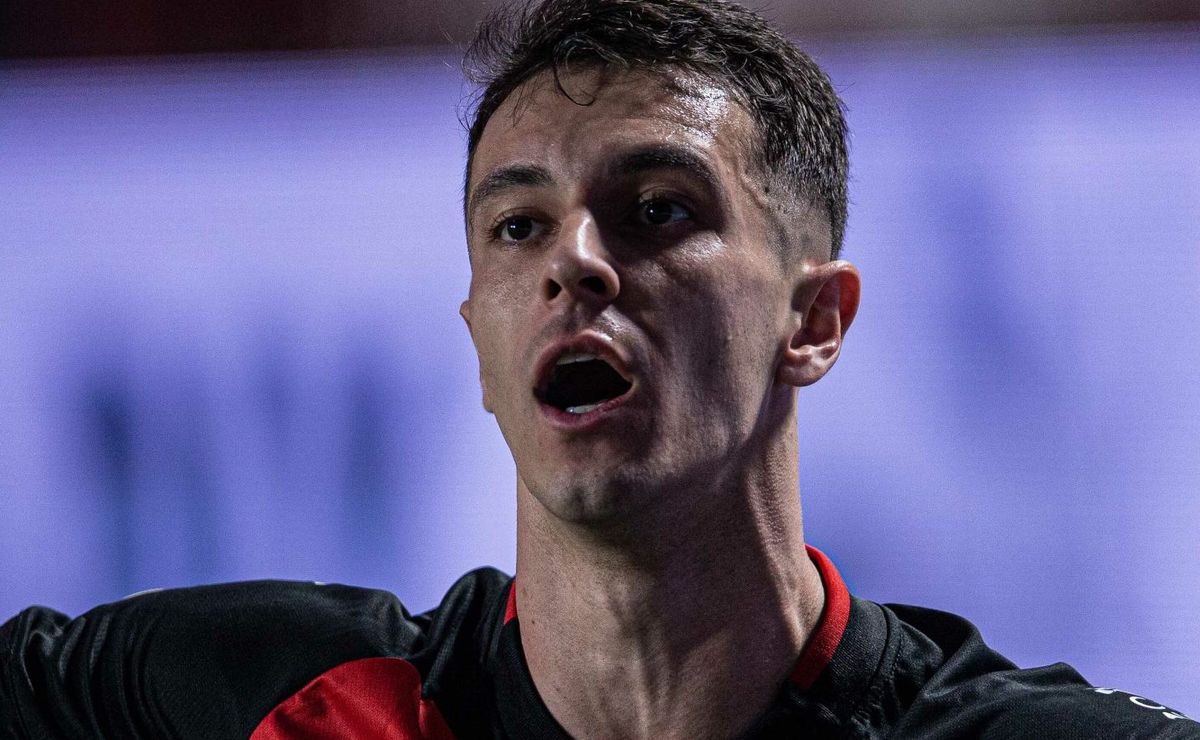 Atlético-GO aceita negociar Shaylon com o Santos por R$ 7,65 milhões