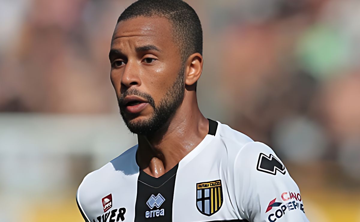 Corinthians oficializa proposta de salários e luvas para Hernani ...