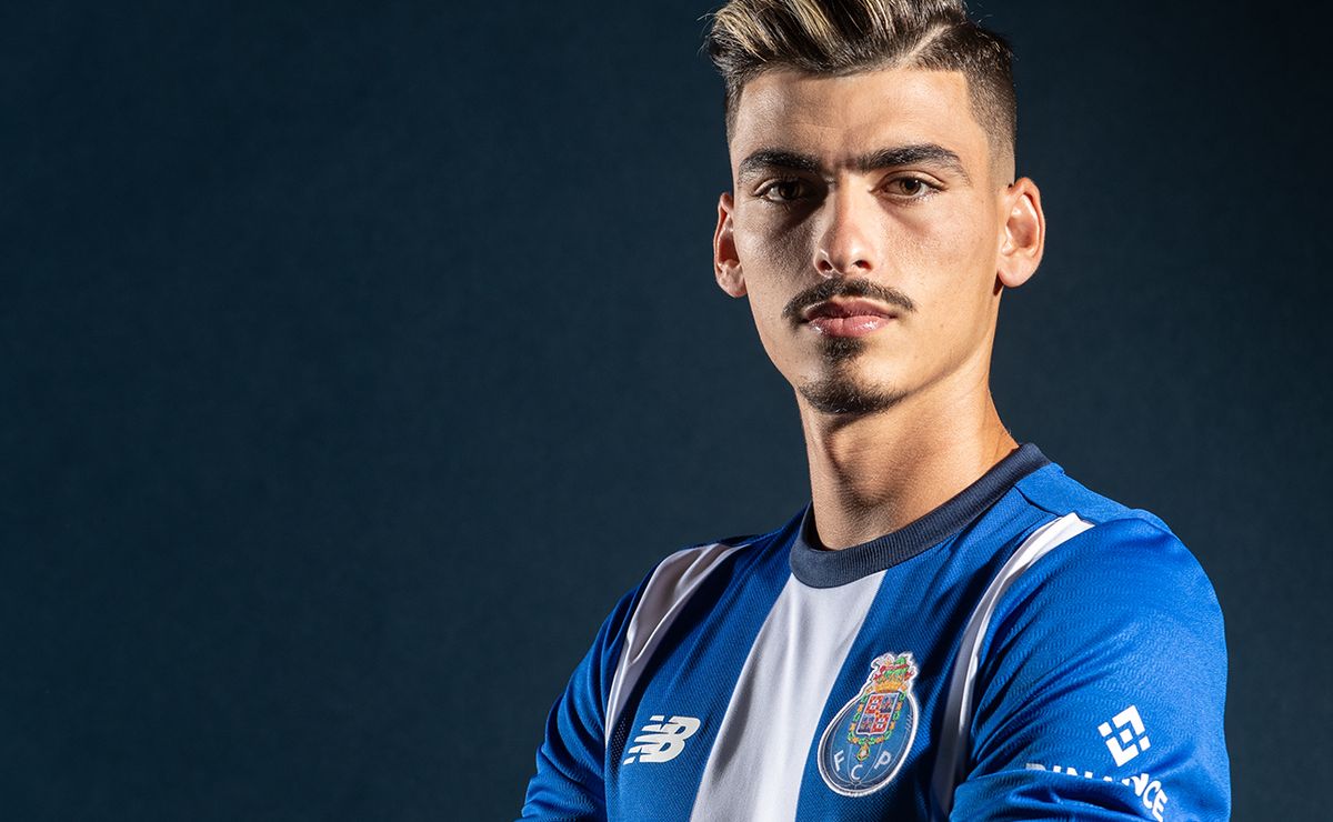 Acertado com Flamengo, André Franco é afastado por técnico do Porto e ...