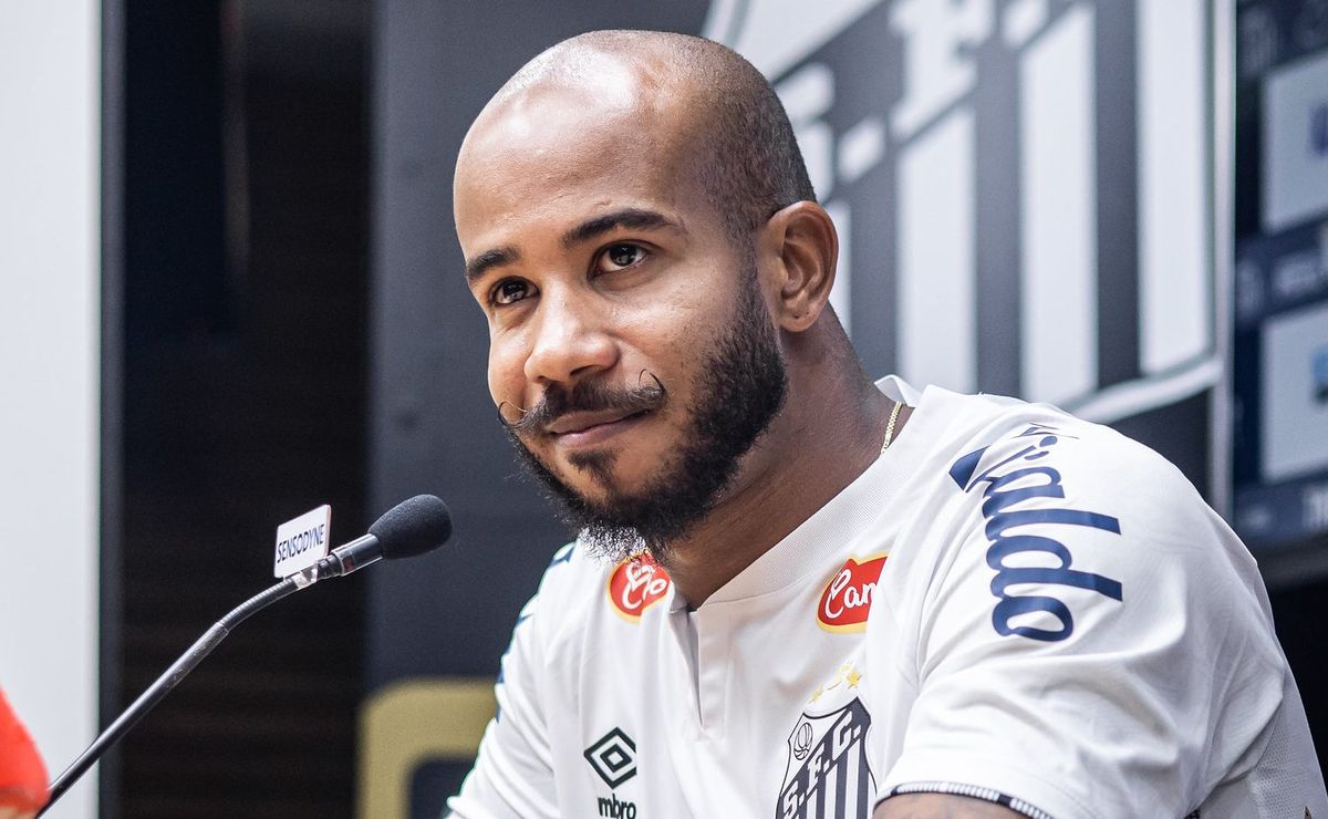 Patrick gera influência em Carille e Miguelito acaba perdendo espaço no ...