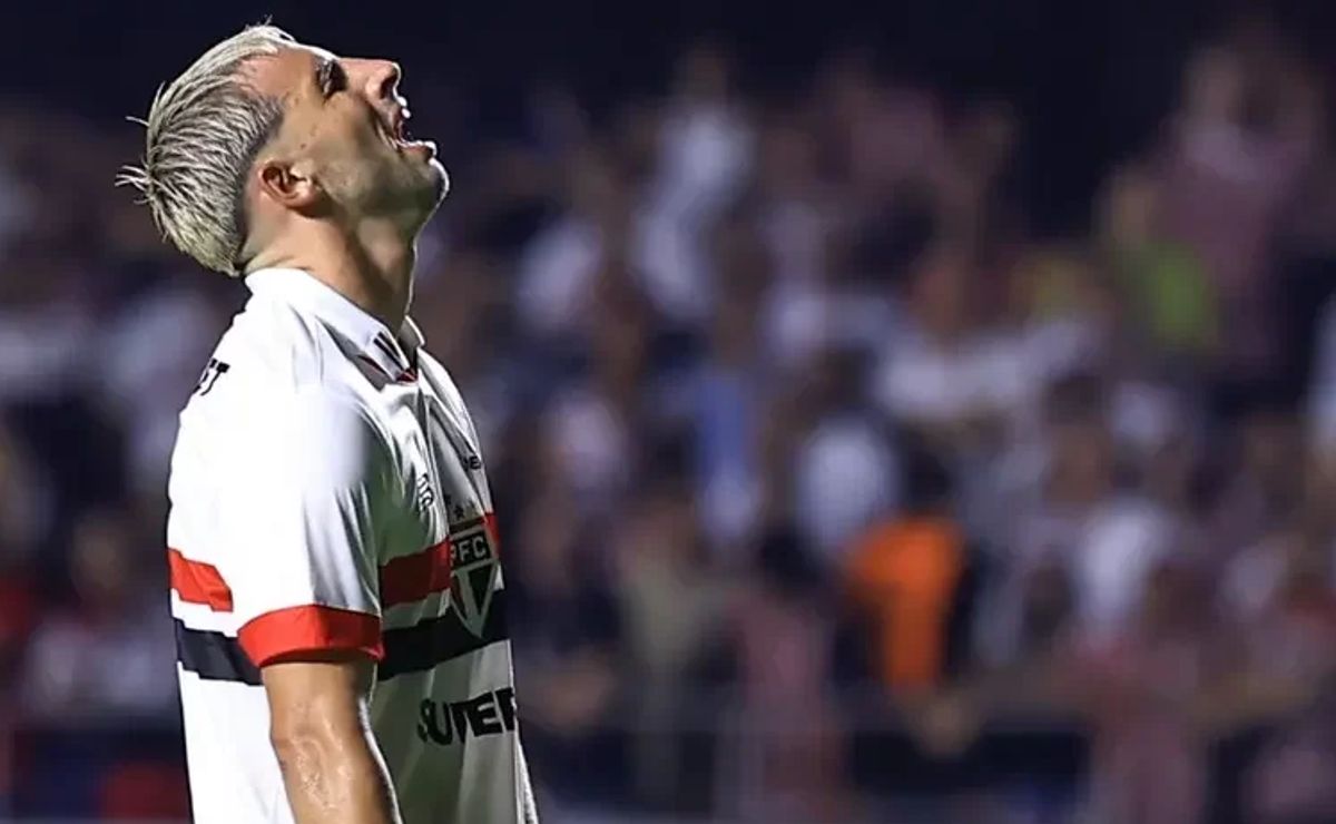 São Paulo divulga resultado de exame do atacante Calleri; veja detalhes