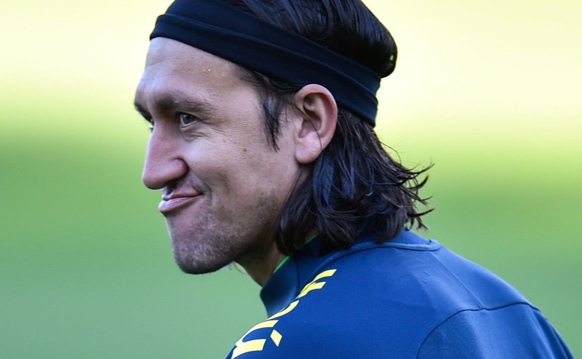 Cássio fecha acordo de 3 anos com Alexandre Mattos no Cruzeiro