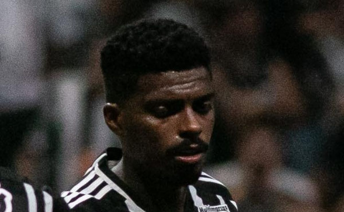 Grêmio tem acordo para assinar por três anos com Jemerson